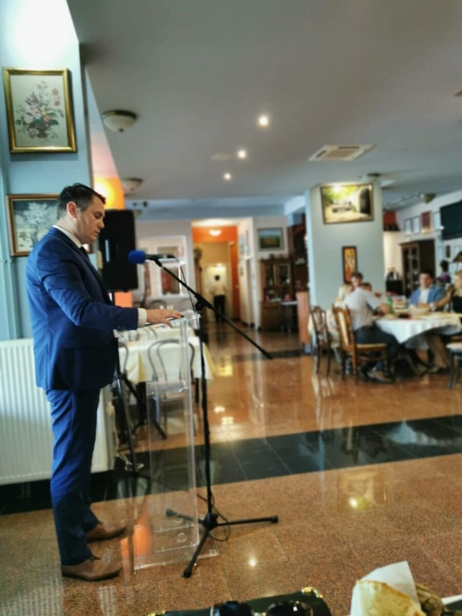 SUTRA DAN ŽRNOVNICE, BLAGDAN VELIKE GOSPE Rođendanski koncert klape ...