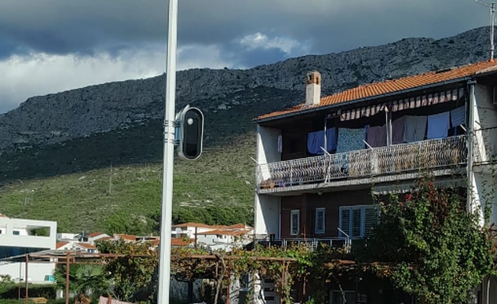 VELIKO UPOZORENJE ZA SPLITSKE VOZAČE Niz kamera se postavlja na prometnice nadomak Splita ...