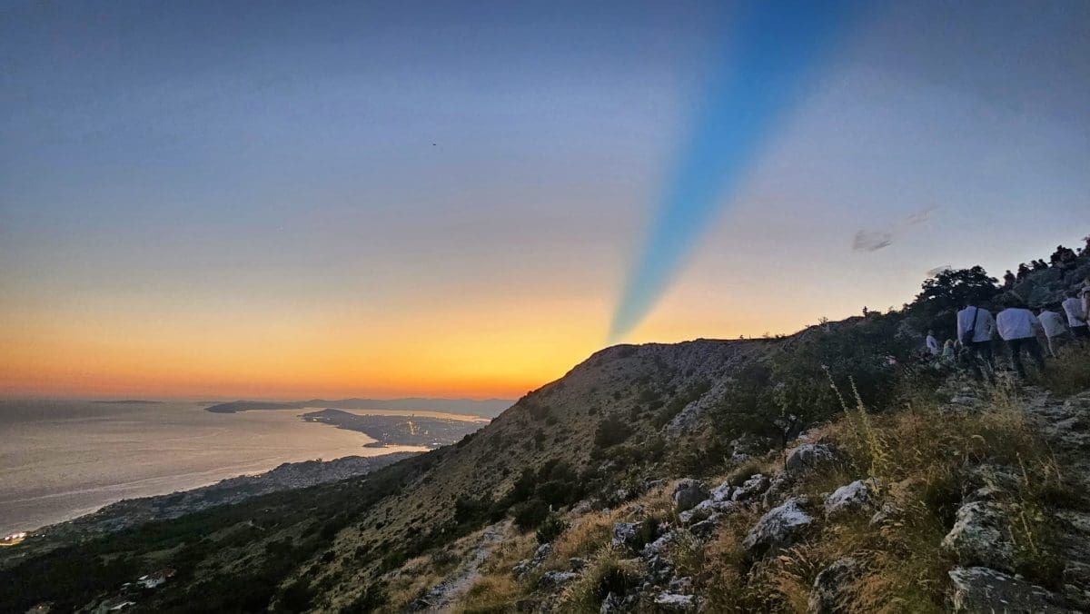 JESTE LI VIDJELI FENOMEN NA NEBU IZNAD DALMACIJE? Evo o čemu je riječ, ovo će vas jako ...