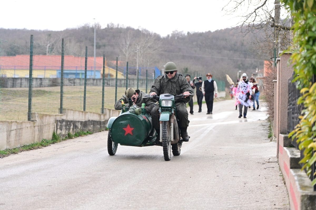 TURJAČKE MAČKARE Tradicionalni pohod oduševio je mještane - DALMACIJA DANAS