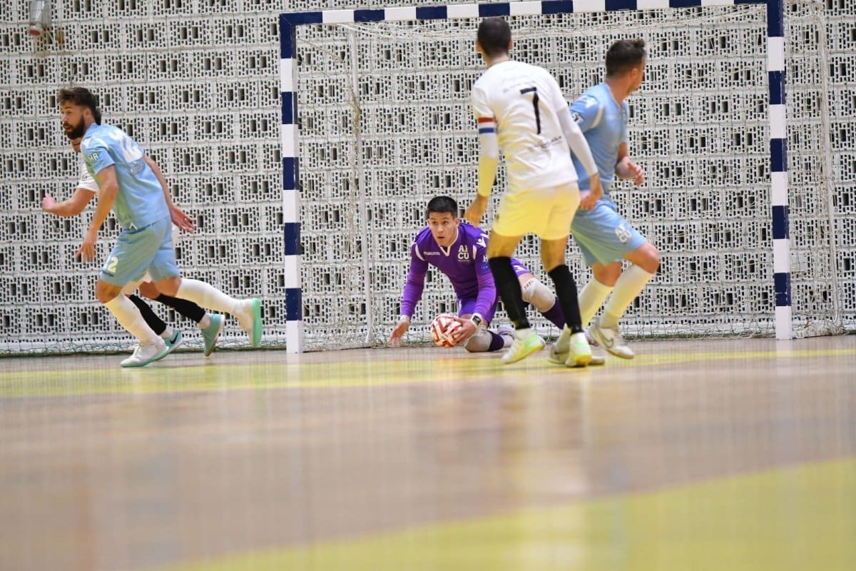 GRADSKI FUTSAL DERBI DOBILI STUDENTI Napeto je bilo do samoga kraja ...