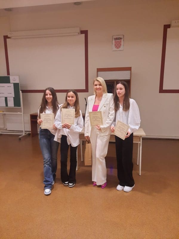 Zdravstvena škola Split domaćin Međužupanijske GLOBE smotre regije Jug - DALMACIJA DANAS