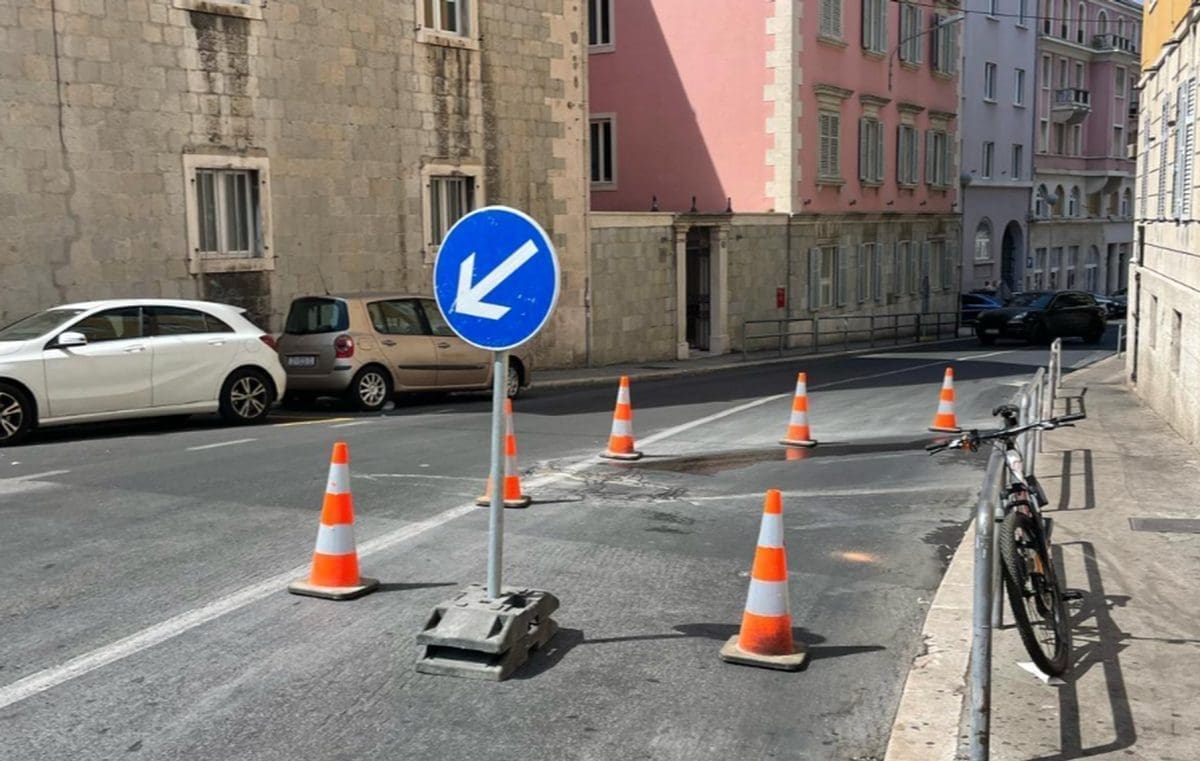 Važna vijest za stanovnike centra Splita. Nakon puknuća cijevi oglasio se Vik, upozorili su ...