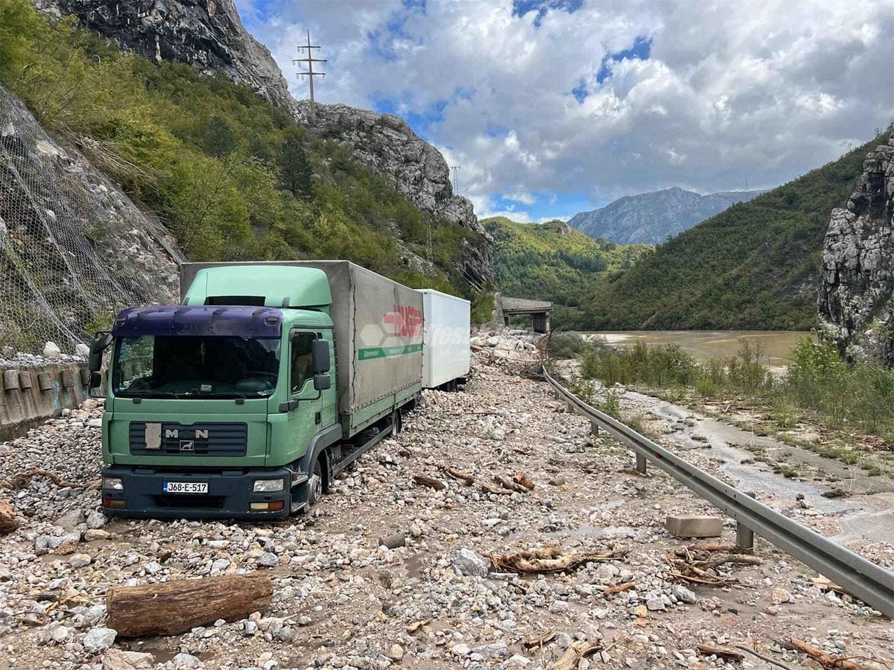 "Sve se dogodilo u minuti": Krim-policija istražuje katastrofu u Jablanici, izgleda da nije ...